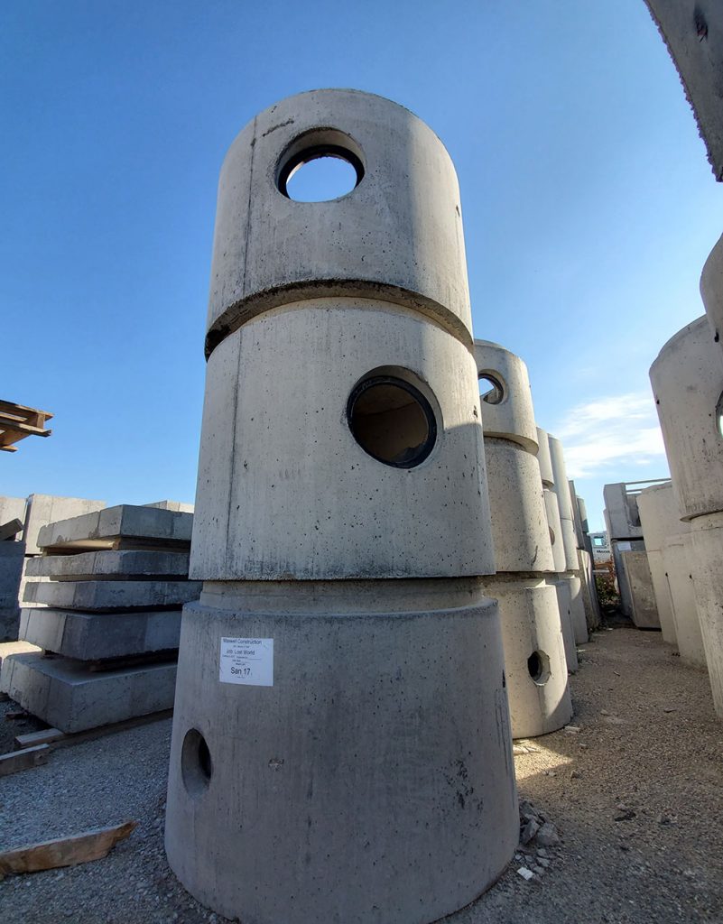Precast Structures - Manholes - Intakes | Maxwell Construction Inc. - Iowa